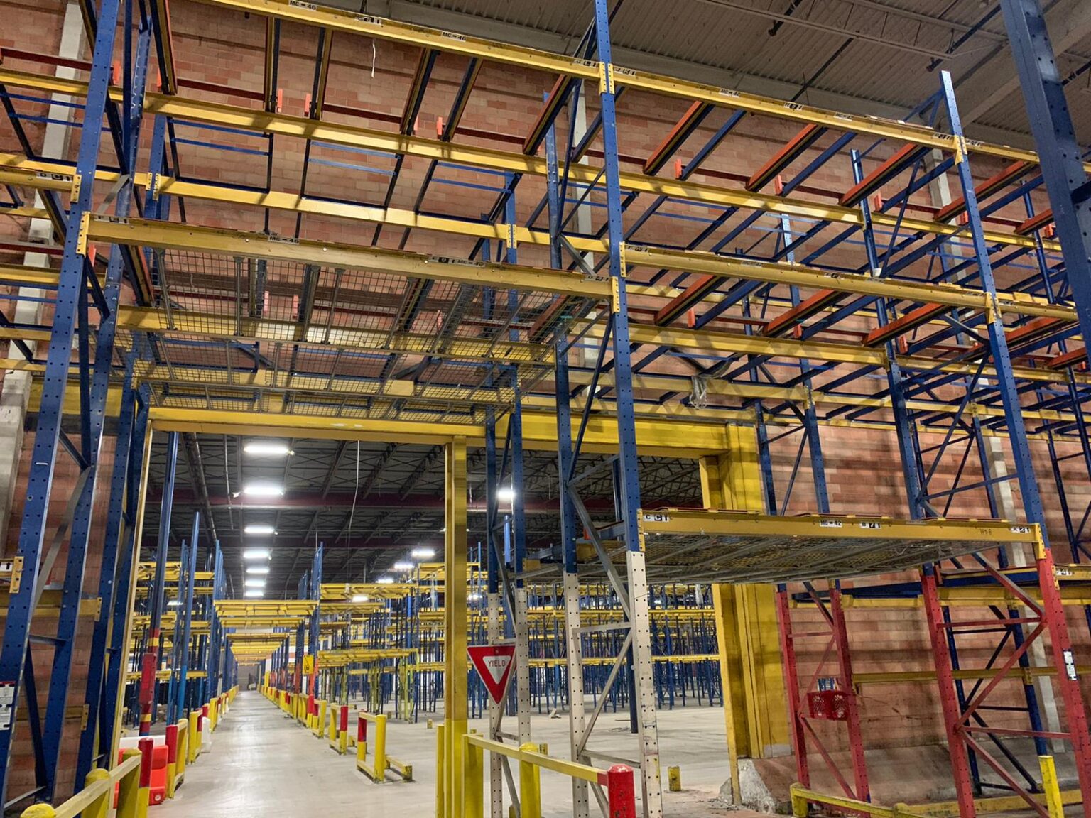 Used Advance Storage Push Back Structural Rack For Sale - Pallet Rack ...